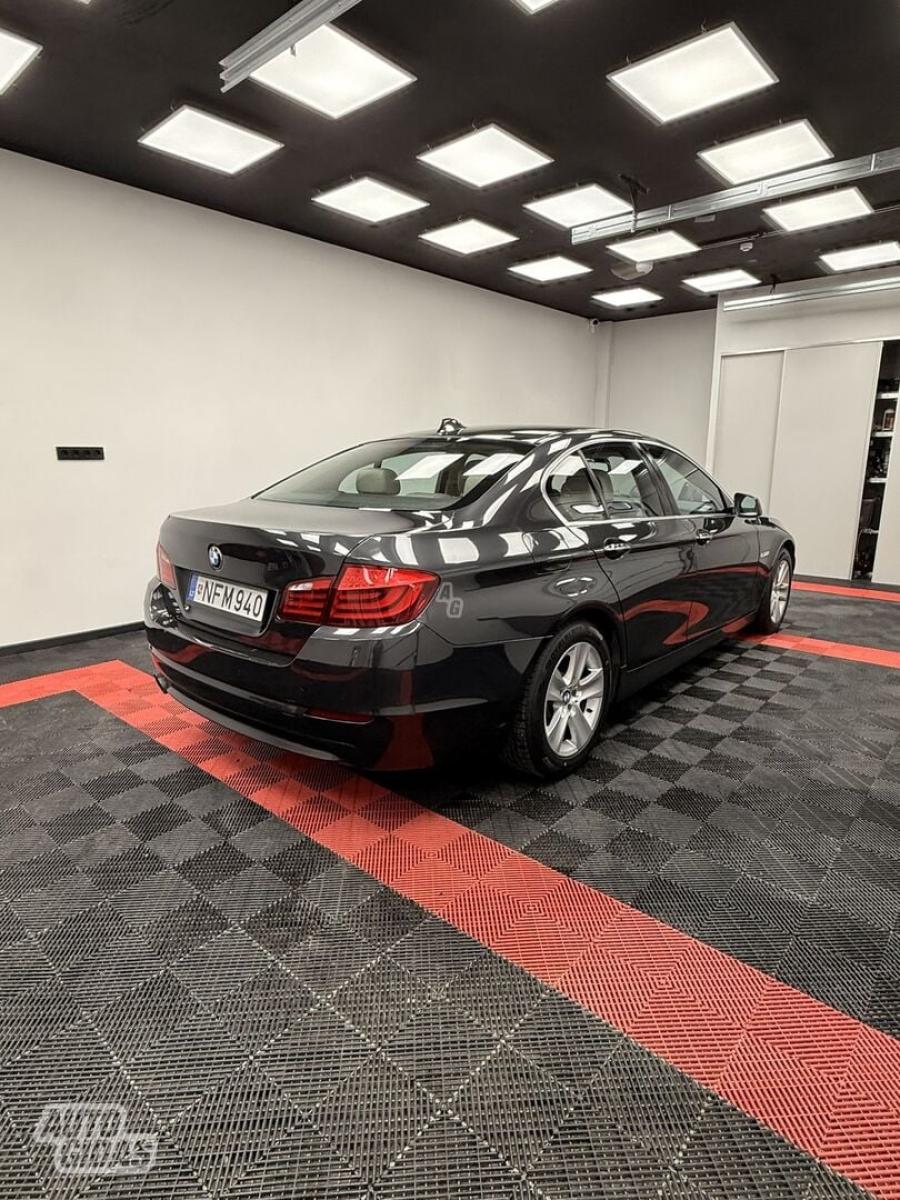 Pelēks BMW 520 2013 Klaipėda, ar dzinēja tilpumu 2.00 L un nobraukumu 314 tūkst. km par 6350 €, foto 7 vietnē AUTOMOTO.COM.LV