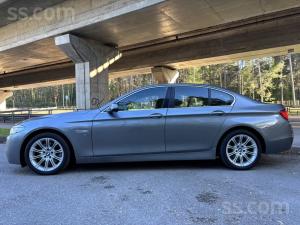 Grey BMW 520 2014 in Riga, with an engine capacity of 2.00 L and mileage of 0 thousand km for 13500 €, photo 3 on AUTOMOTO.COM.LV