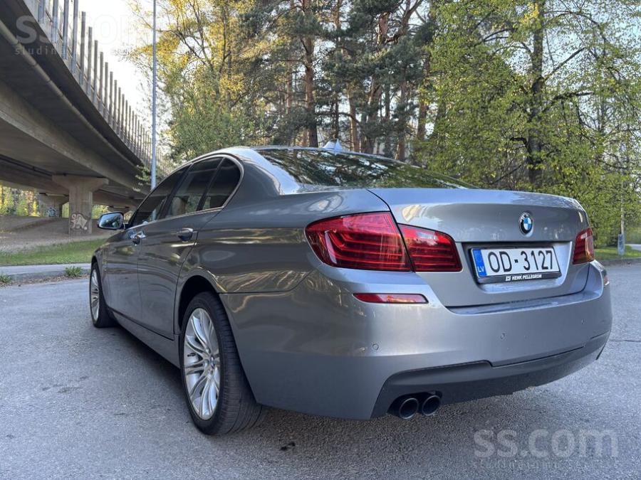 Grey BMW 520 2014 in Riga, with an engine capacity of 2.00 L and mileage of 0 thousand km for 13500 €, photo 5 on AUTOMOTO.COM.LV