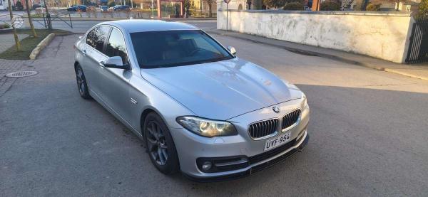 Grey BMW 520 2014 in Kaunas, with an engine capacity of 2.00 L and mileage of 350 thousand km for 7999 €, photo 1 on AUTOMOTO.COM.LV