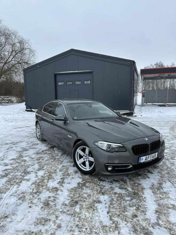 Grey BMW 520 2014 in Marijampole, with an engine capacity of 2.00 L and mileage of 289 thousand km for 11500 €, photo 7 on AUTOMOTO.COM.LV