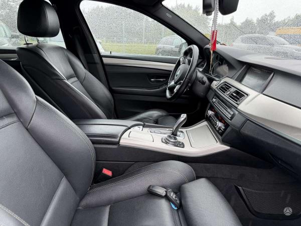 Grey BMW 520 2014 in Utena, with an engine capacity of 2.00 L and mileage of 400 thousand km for 6650 €, photo 5 on AUTOMOTO.COM.LV