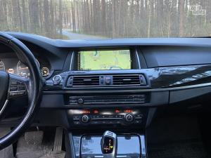Grey BMW 520 2014 in Vilnius, with an engine capacity of 2.00 L and mileage of 295 thousand km for 9600 €, photo 10 on AUTOMOTO.COM.LV