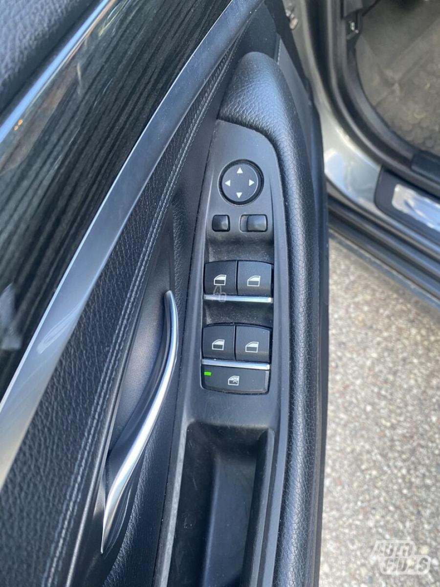 Grey BMW 520 2014 in Vilnius, with an engine capacity of 2.00 L and mileage of 295 thousand km for 9600 €, photo 13 on AUTOMOTO.COM.LV