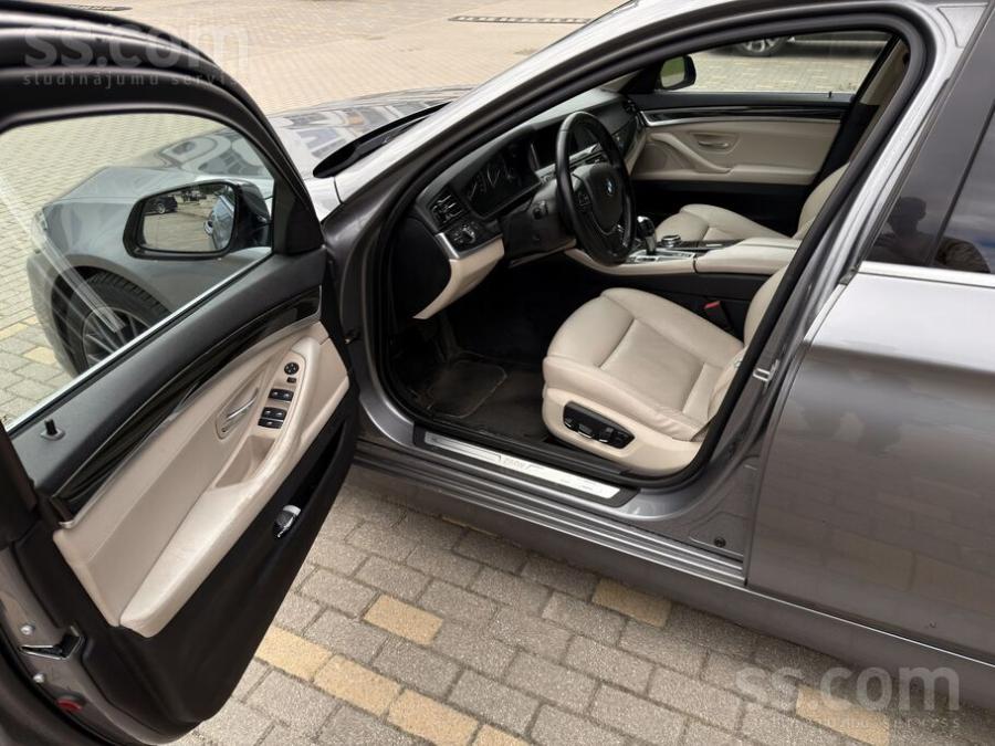 Grey BMW 520 2014 in Riga, with an engine capacity of 2.00 L and mileage of 300 thousand km for 11000 €, photo 14 on AUTOMOTO.COM.LV