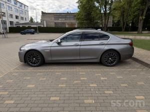 Grey BMW 520 2014 in Riga, with an engine capacity of 2.00 L and mileage of 300 thousand km for 10500 €, photo 6 on AUTOMOTO.COM.LV