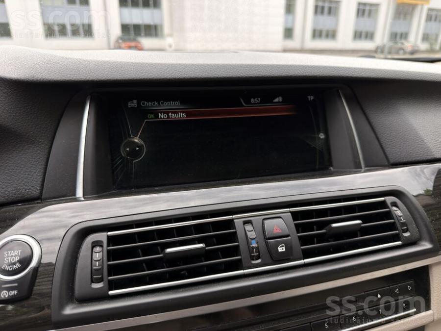 Grey BMW 520 2014 in Riga, with an engine capacity of 2.00 L and mileage of 300 thousand km for 10500 €, photo 22 on AUTOMOTO.COM.LV