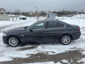 Pelēks BMW 520 2015 Viļņa, ar dzinēja tilpumu 2.00 L un nobraukumu 227 tūkst. km par 11650 €, foto 5 vietnē AUTOMOTO.COM.LV