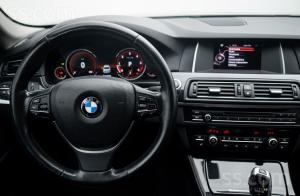 Pelēks BMW 520 2015 Tallina, ar dzinēja tilpumu 2.00 L un nobraukumu 249 tūkst. km par 11799 €, foto 9 vietnē AUTOMOTO.COM.LV