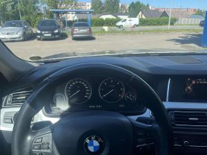 Pelēks BMW 520 2015 Panevēža, ar dzinēja tilpumu 2.00 L un nobraukumu 307 tūkst. km par 7300 €, foto 7 vietnē AUTOMOTO.COM.LV