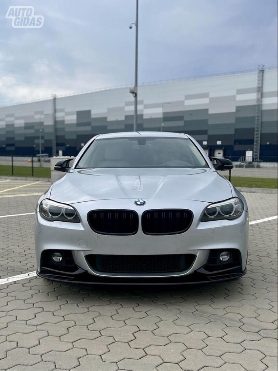 Grey BMW 520 2015 in Vilnius, with an engine capacity of 2.00 L and mileage of 227 thousand km for 12000 €, photo 1 on AUTOMOTO.COM.LV