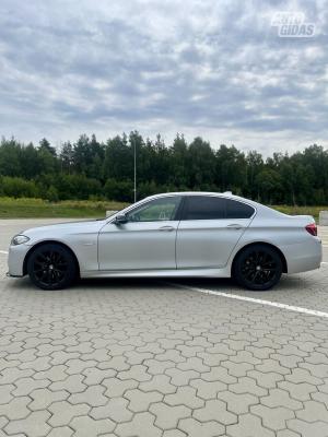 Grey BMW 520 2015 in Vilnius, with an engine capacity of 2.00 L and mileage of 227 thousand km for 12000 €, photo 4 on AUTOMOTO.COM.LV