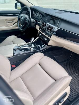 Grey BMW 520 2015 in Vilnius, with an engine capacity of 2.00 L and mileage of 227 thousand km for 12000 €, photo 16 on AUTOMOTO.COM.LV