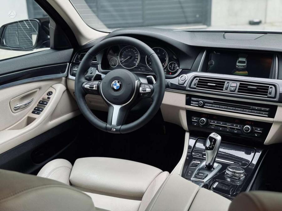 Grey BMW 520 2015 in Kaunas, with an engine capacity of 2.00 L and mileage of 227 thousand km for 13400 €, photo 3 on AUTOMOTO.COM.LV