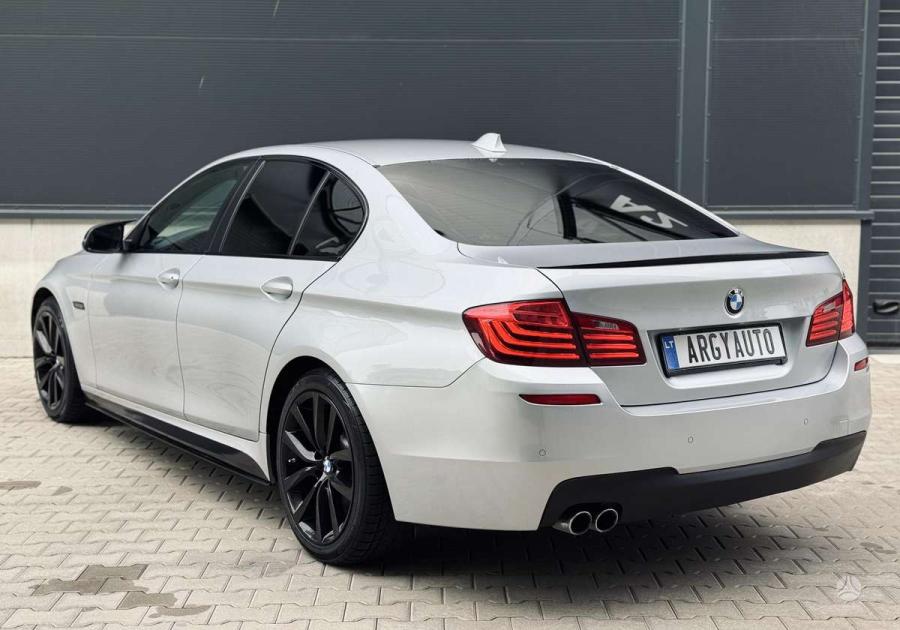 Grey BMW 520 2015 in Kaunas, with an engine capacity of 2.00 L and mileage of 227 thousand km for 13400 €, photo 8 on AUTOMOTO.COM.LV