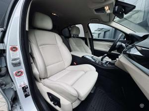 Grey BMW 520 2015 in Kaunas, with an engine capacity of 2.00 L and mileage of 227 thousand km for 13400 €, photo 20 on AUTOMOTO.COM.LV