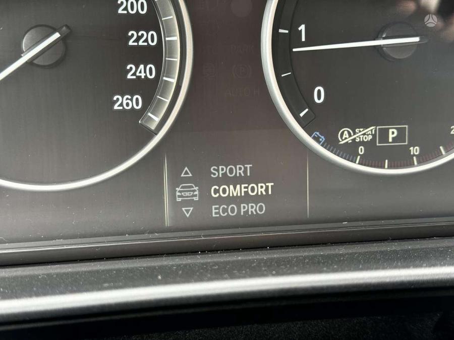 Grey BMW 520 2015 in Kaunas, with an engine capacity of 2.00 L and mileage of 227 thousand km for 13400 €, photo 23 on AUTOMOTO.COM.LV