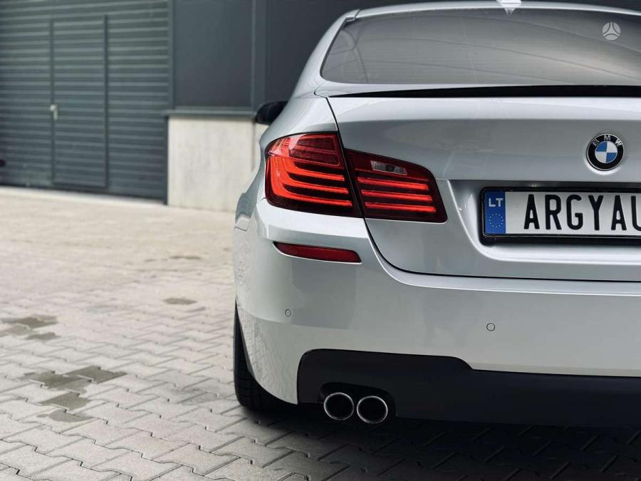 Grey BMW 520 2015 in Kaunas, with an engine capacity of 2.00 L and mileage of 227 thousand km for 13400 €, photo 49 on AUTOMOTO.COM.LV