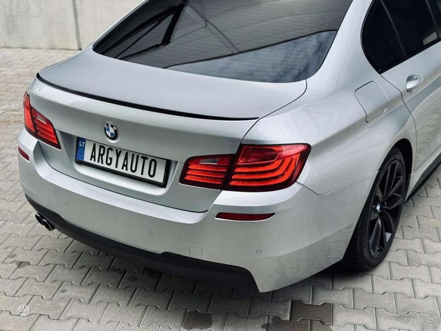 Grey BMW 520 2015 in Kaunas, with an engine capacity of 2.00 L and mileage of 227 thousand km for 13400 €, photo 54 on AUTOMOTO.COM.LV