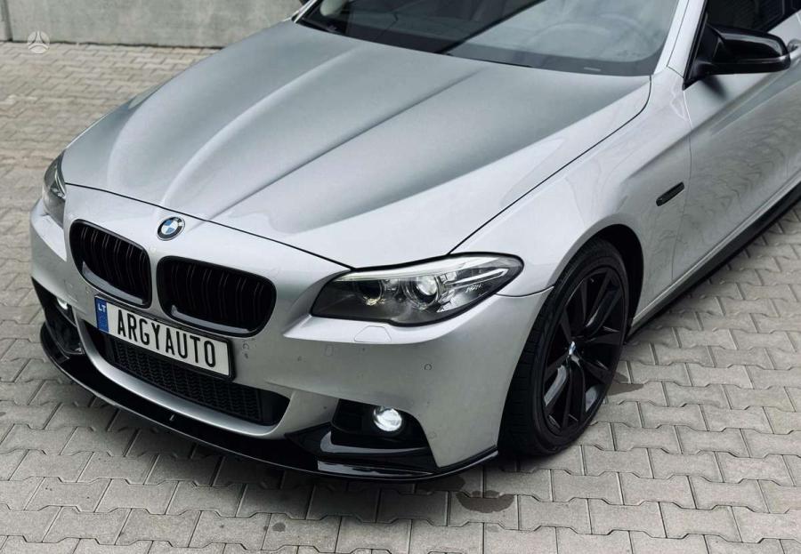 Grey BMW 520 2015 in Kaunas, with an engine capacity of 2.00 L and mileage of 227 thousand km for 13400 €, photo 55 on AUTOMOTO.COM.LV