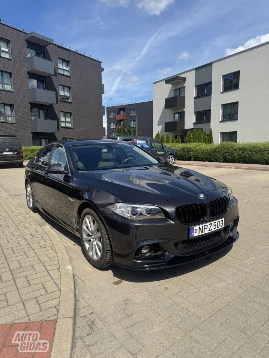 Grey BMW 520 2016 in Kaunas, with an engine capacity of 2.00 L and mileage of 255 thousand km for 13500 €, photo 3 on AUTOMOTO.COM.LV