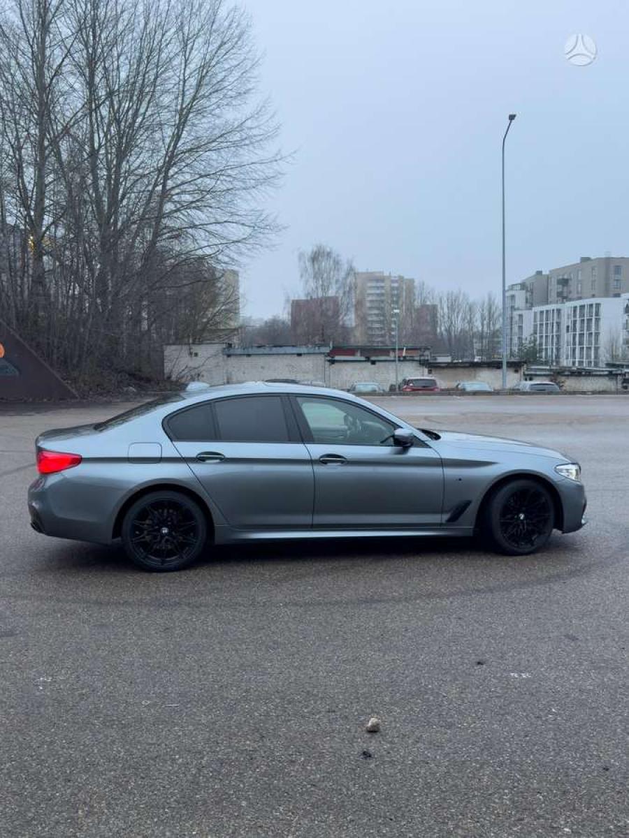 Pelēks BMW 520 2017 Viļņa, ar dzinēja tilpumu 2.00 L un nobraukumu 170 tūkst. km par 19999 €, foto 5 vietnē AUTOMOTO.COM.LV