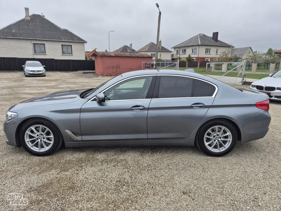 Pelēks BMW 520 2017 Viļņa, ar dzinēja tilpumu 2.00 L un nobraukumu 260 tūkst. km par 16600 €, foto 5 vietnē AUTOMOTO.COM.LV
