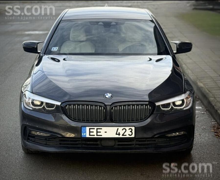 Grey BMW 520 2017 in Riga, with an engine capacity of 2.00 L and mileage of 260 thousand km for 18000 €, photo 3 on AUTOMOTO.COM.LV