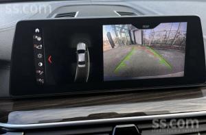 Grey BMW 520 2017 in Riga, with an engine capacity of 2.00 L and mileage of 260 thousand km for 18000 €, photo 22 on AUTOMOTO.COM.LV