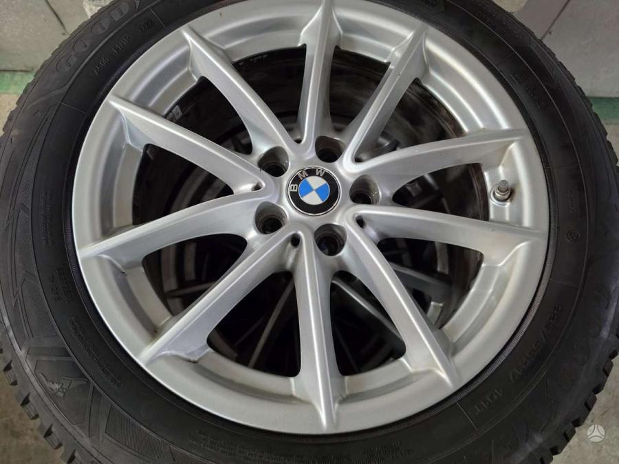 Grey BMW 520 2017 in Jonava, with an engine capacity of 2.00 L and mileage of 240 thousand km for 18250 €, photo 43 on AUTOMOTO.COM.LV