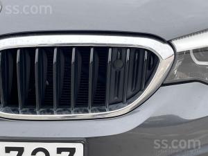 Grey BMW 520 2017 in Jurmala, with an engine capacity of 2.00 L and mileage of 167 thousand km for 24900 €, photo 5 on AUTOMOTO.COM.LV