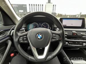Grey BMW 520 2017 in Jurmala, with an engine capacity of 2.00 L and mileage of 167 thousand km for 24900 €, photo 7 on AUTOMOTO.COM.LV