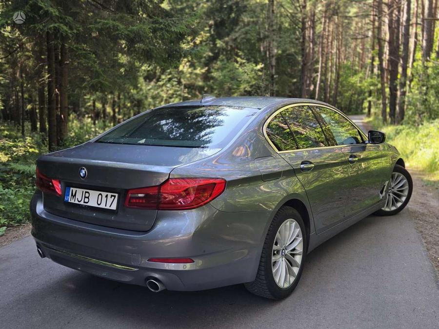 Pelēks BMW 520 2017 Viļņa, ar dzinēja tilpumu 2.00 L un nobraukumu 270 tūkst. km par 14999 €, foto 7 vietnē AUTOMOTO.COM.LV