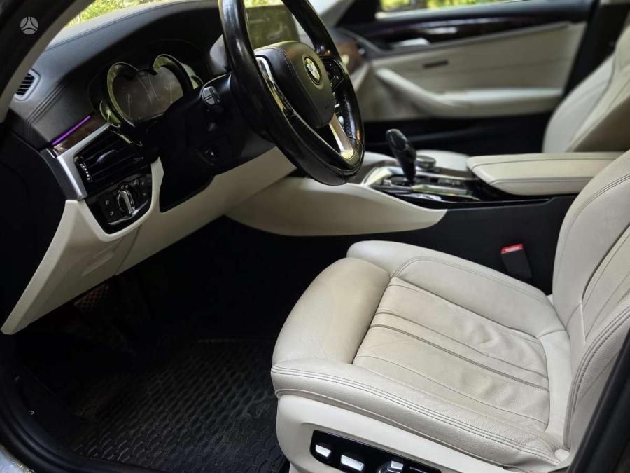 Pelēks BMW 520 2017 Viļņa, ar dzinēja tilpumu 2.00 L un nobraukumu 270 tūkst. km par 14999 €, foto 12 vietnē AUTOMOTO.COM.LV