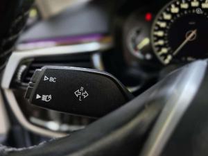 Pelēks BMW 520 2017 Viļņa, ar dzinēja tilpumu 2.00 L un nobraukumu 270 tūkst. km par 14999 €, foto 17 vietnē AUTOMOTO.COM.LV