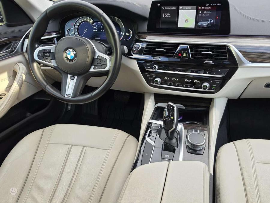 Grey BMW 520 2017 in Jonava, with an engine capacity of 2.00 L and mileage of 240 thousand km for 17700 €, photo 32 on AUTOMOTO.COM.LV