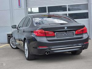 Grey BMW 520 2017 in Jonava, with an engine capacity of 2.00 L and mileage of 240 thousand km for 17950 €, photo 8 on AUTOMOTO.COM.LV