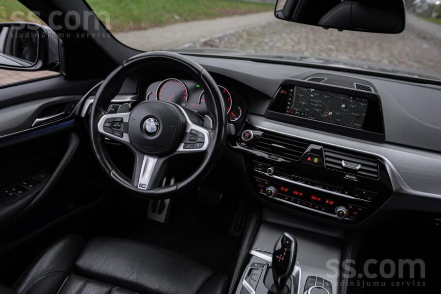 Grey BMW 520 2017 in Riga, with an engine capacity of 2.00 L and mileage of 180 thousand km for 19900 €, photo 12 on AUTOMOTO.COM.LV