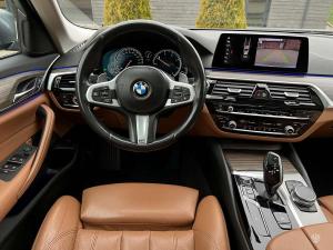 Pelēks BMW 520 2018 Kėdainiai, ar dzinēja tilpumu 2.00 L un nobraukumu 209 tūkst. km par 18850 €, foto 32 vietnē AUTOMOTO.COM.LV