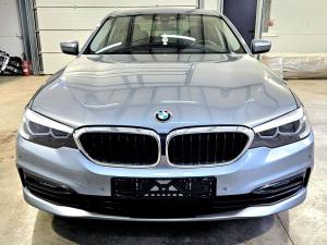 Grey BMW 520 2018 in Marijampole, with an engine capacity of 2.00 L and mileage of 244 thousand km for 16500 €, photo 2 on AUTOMOTO.COM.LV