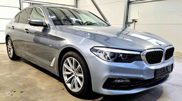 Grey BMW 520 2018 in Marijampole, with an engine capacity of 2.00 L and mileage of 244 thousand km for 16500 €, photo 3 on AUTOMOTO.COM.LV