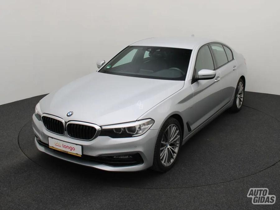 Grey BMW 520 2018 in Vilnius, with an engine capacity of 2.00 L and mileage of 232 thousand km for 18999 €, photo 1 on AUTOMOTO.COM.LV