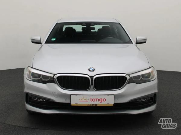 Pelēks BMW 520 2018 Viļņa, ar dzinēja tilpumu 2.00 L un nobraukumu 232 tūkst. km par 18999 €, foto 3 vietnē AUTOMOTO.COM.LV