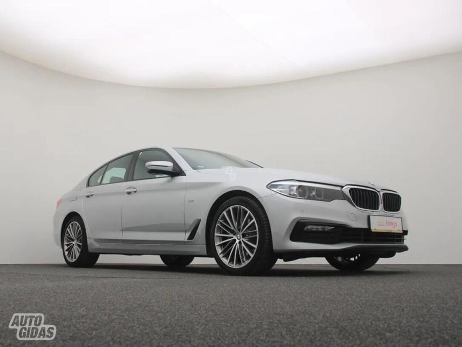 Grey BMW 520 2018 in Vilnius, with an engine capacity of 2.00 L and mileage of 232 thousand km for 18999 €, photo 12 on AUTOMOTO.COM.LV