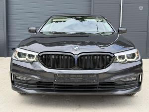 Grey BMW 520 2018 in Utena, with an engine capacity of 2.00 L and mileage of 238 thousand km for 15200 €, photo 9 on AUTOMOTO.COM.LV