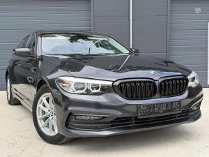 Grey BMW 520 2018 in Utena, with an engine capacity of 2.00 L and mileage of 238 thousand km for 15200 €, photo 10 on AUTOMOTO.COM.LV