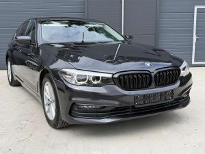 Grey BMW 520 2018 in Utena, with an engine capacity of 2.00 L and mileage of 238 thousand km for 15200 €, photo 12 on AUTOMOTO.COM.LV
