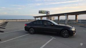 Grey BMW 520 2018 in Vilnius, with an engine capacity of 2.00 L and mileage of 284 thousand km for 16900 €, photo 7 on AUTOMOTO.COM.LV