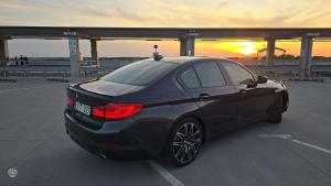 Grey BMW 520 2018 in Vilnius, with an engine capacity of 2.00 L and mileage of 284 thousand km for 16900 €, photo 10 on AUTOMOTO.COM.LV