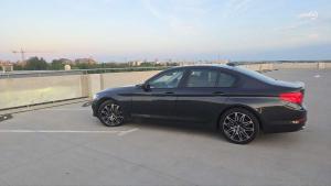 Grey BMW 520 2018 in Vilnius, with an engine capacity of 2.00 L and mileage of 284 thousand km for 16900 €, photo 13 on AUTOMOTO.COM.LV